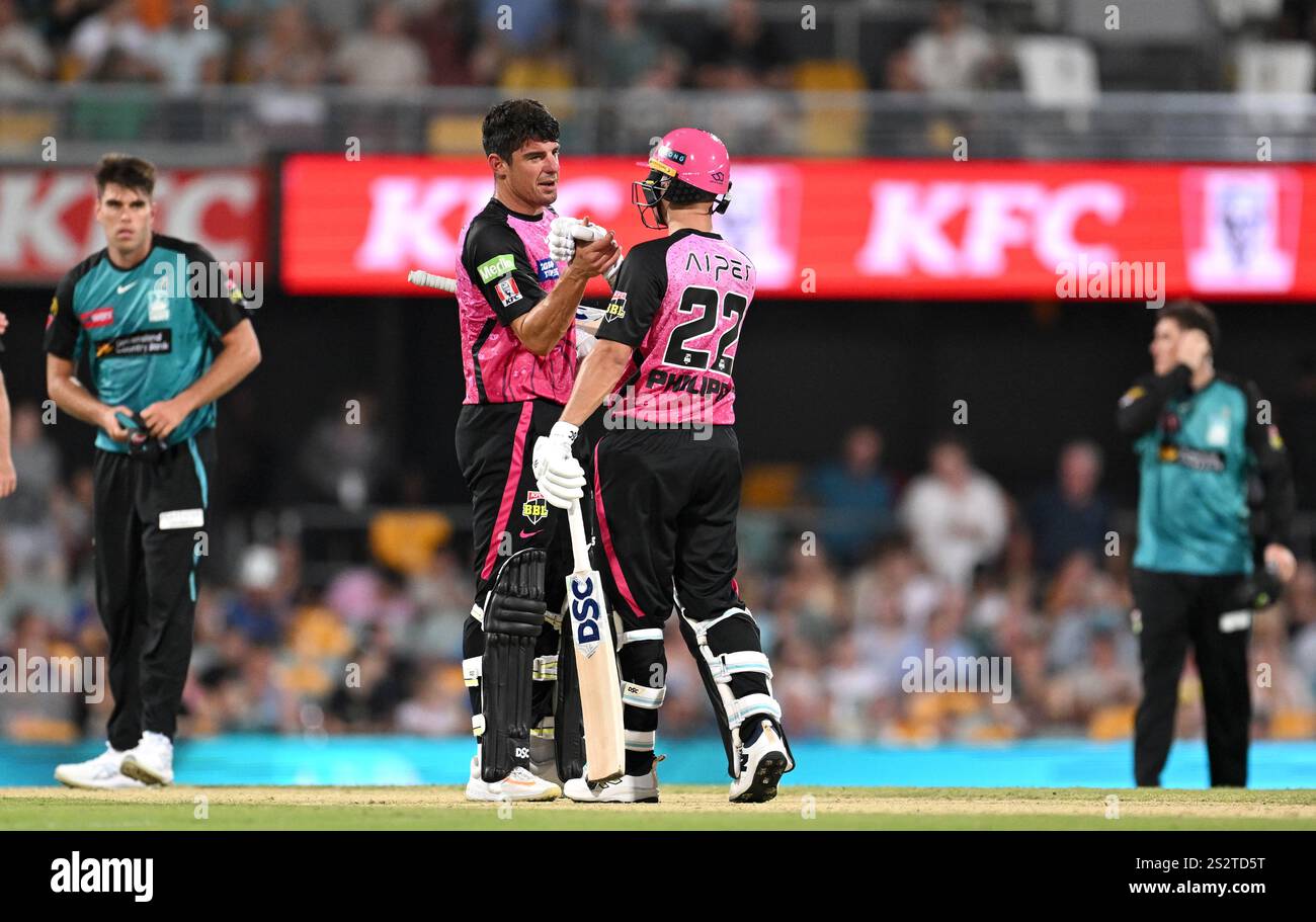 Brisbane, Australia. 29th Dec, 2024. Sixers batsmen Moises Henriques ...
