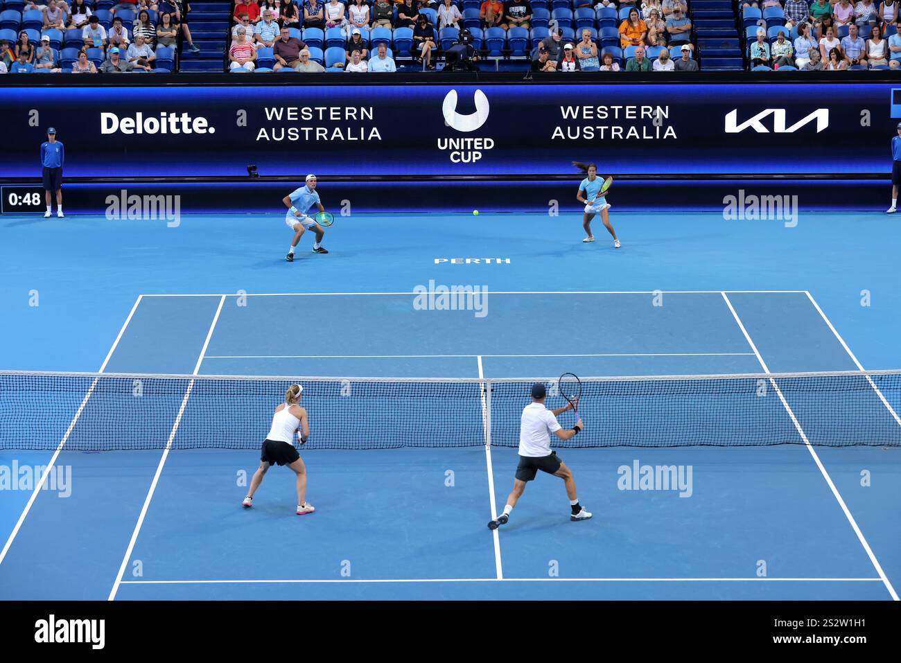 Perth, Australia. 01st Jan, 2025. Tim Puetz and Laura Siegemund of ...