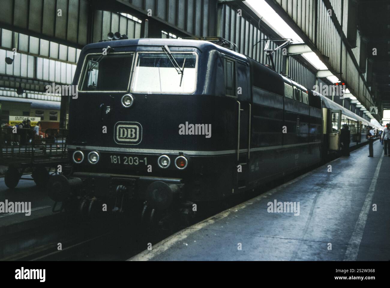 181 203 hi-res stock photography and images - Alamy