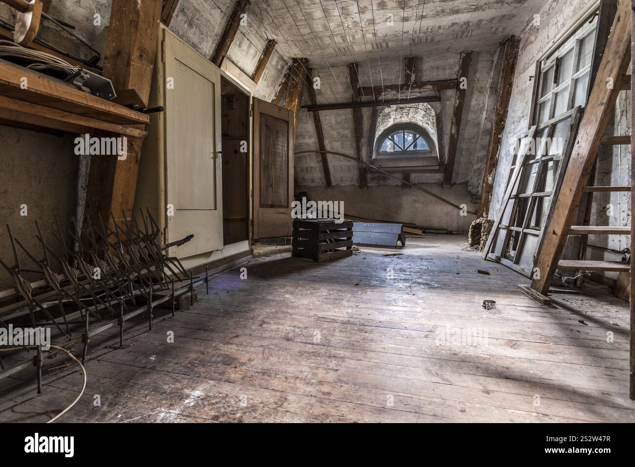 Impressions from the former factory owner's villa Sonnenheim ...