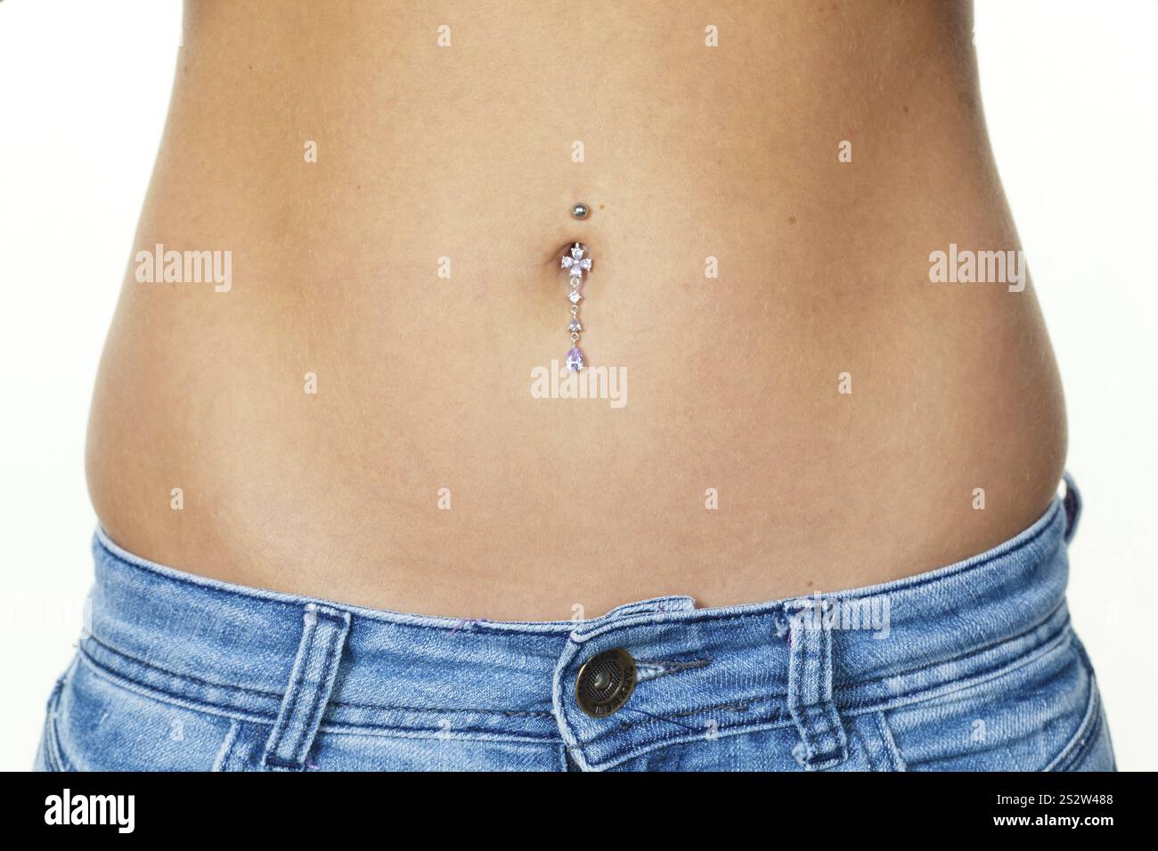 Women belly button hi-res stock photography and images - Alamy