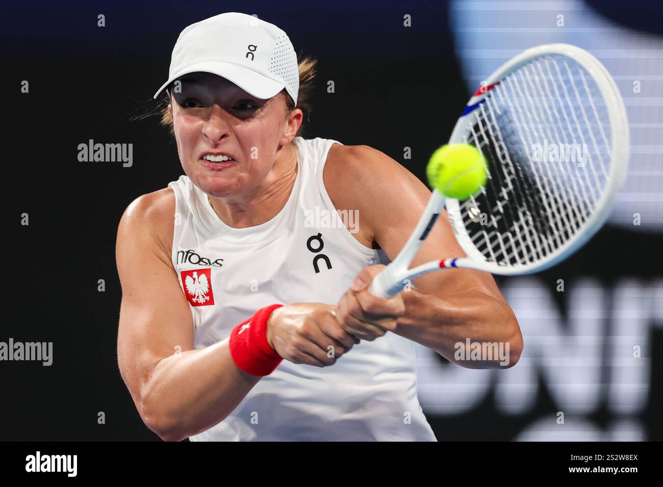 Sydney, Australia. 02nd Jan, 2025. Iga Swiatek of Team Poland plays a ...