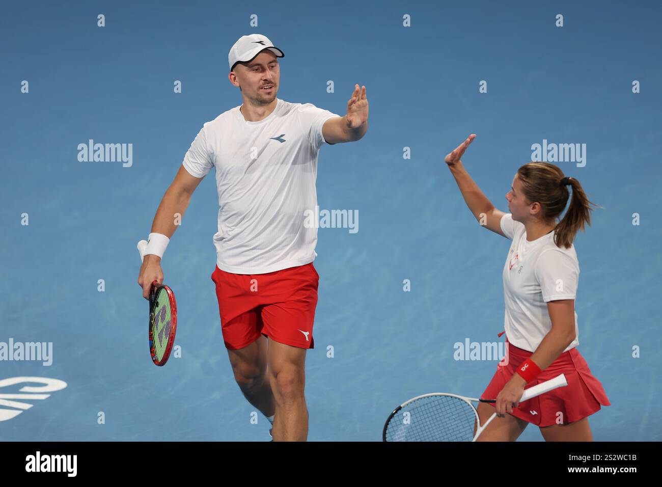 Sydney, Australia. 02nd Jan, 2025. Maja Chwalinska of Team Poland (R ...