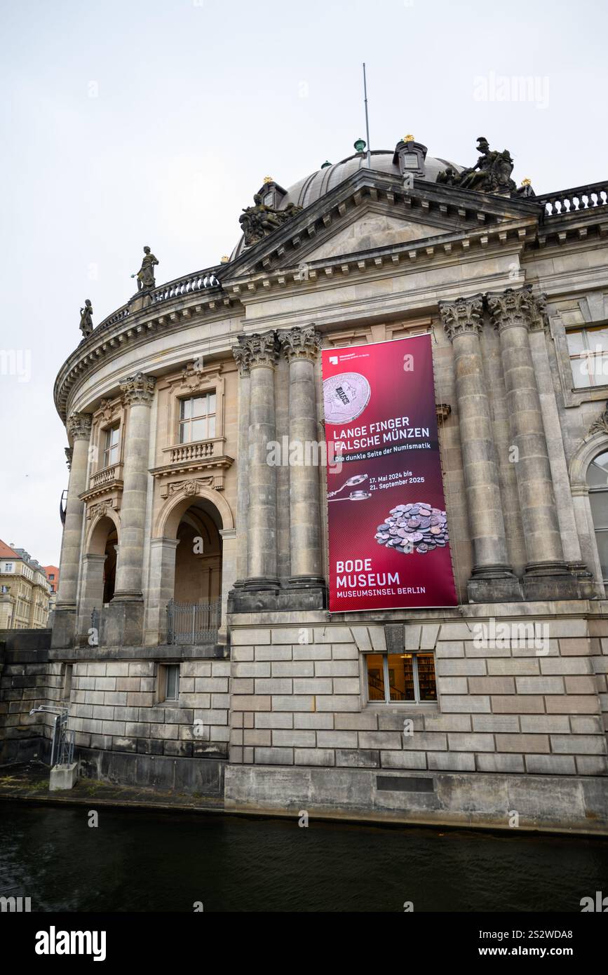 Bode Museum, mixed art collection of sculptures, paintings, Byzantine ...