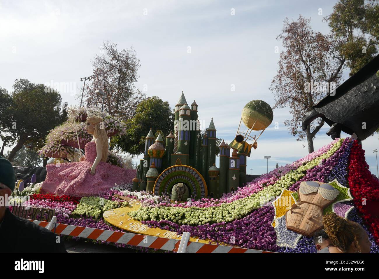 Pasadena, California, USA 3rd January 2025 at 2025 Ariana Grande Glinda ...