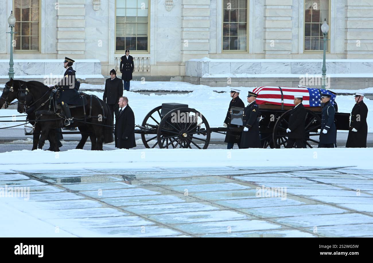 Washington, USA.7th January 2025. The flag-drapped casket of former US ...