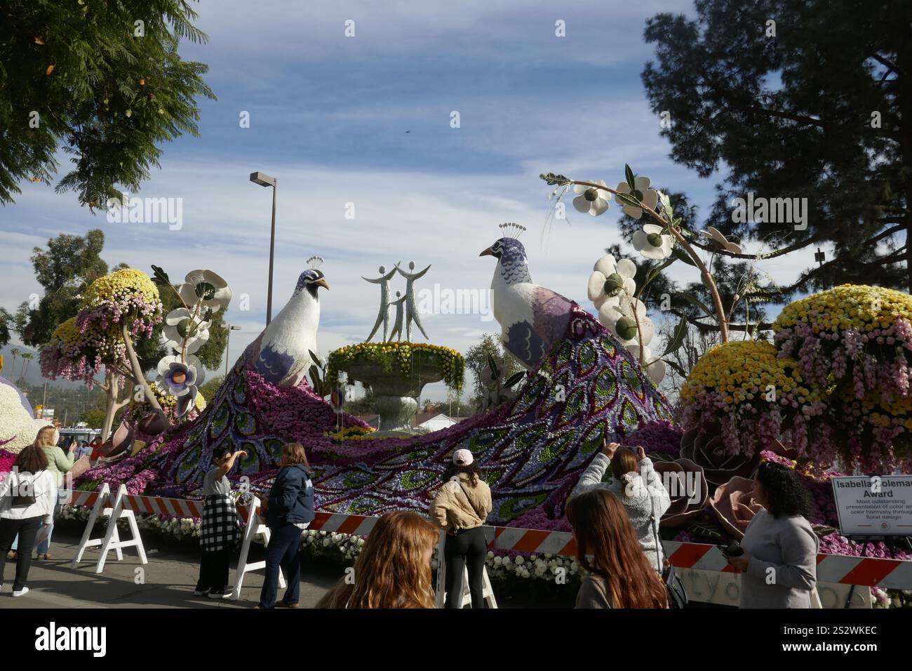 Pasadena, California, USA 3rd January 2025 at 2025 Peacocks on Float at ...