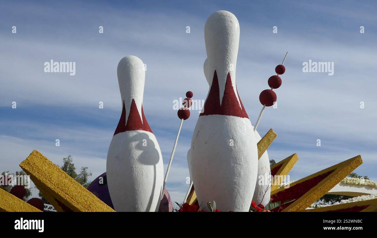 Pasadena, California, USA 3rd January 2025 at 2025 Go Bowling Float at ...