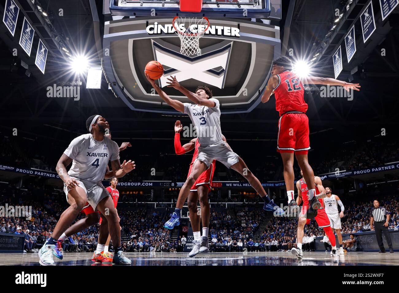 CINCINNATI, OH - JANUARY 07: Xavier Musketeers guard Dailyn Swain (3 ...