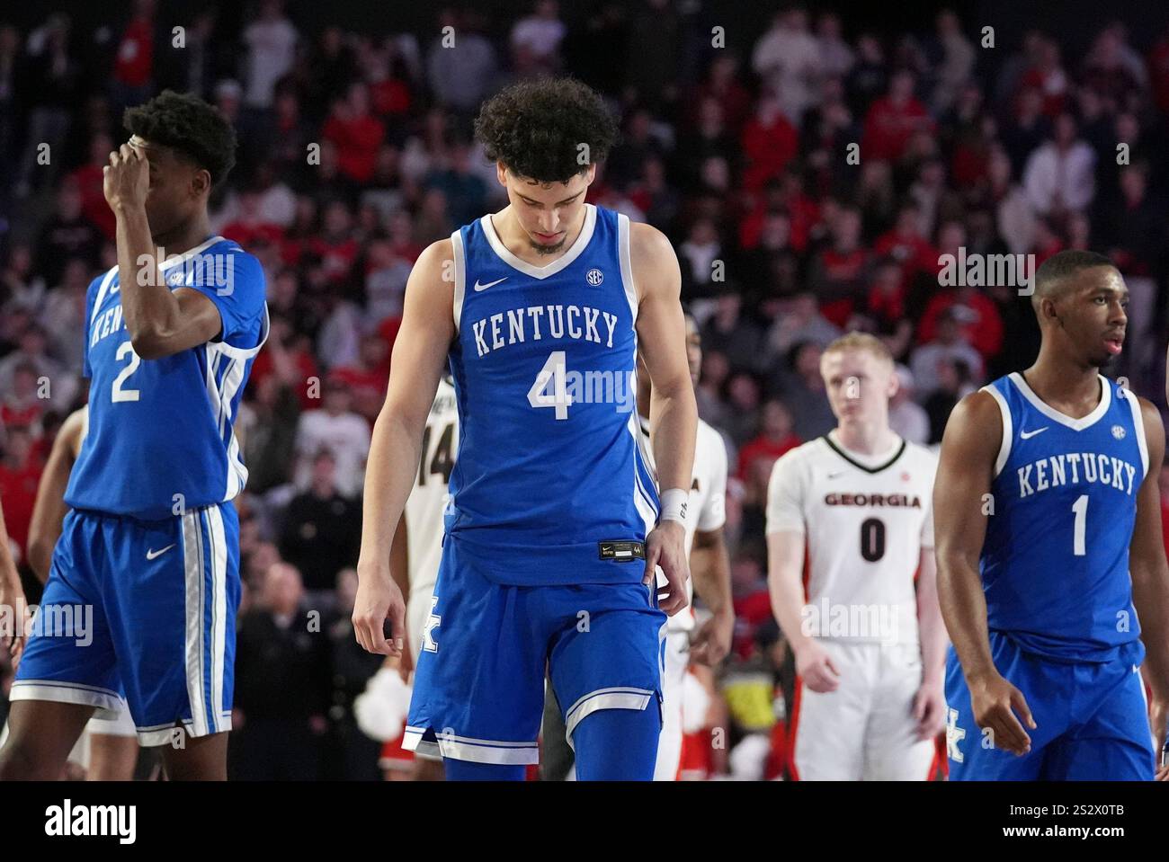 Kentucky guard' Koby Brea (4), Jaxson Robinson (2) and Lamont Butler (1 ...