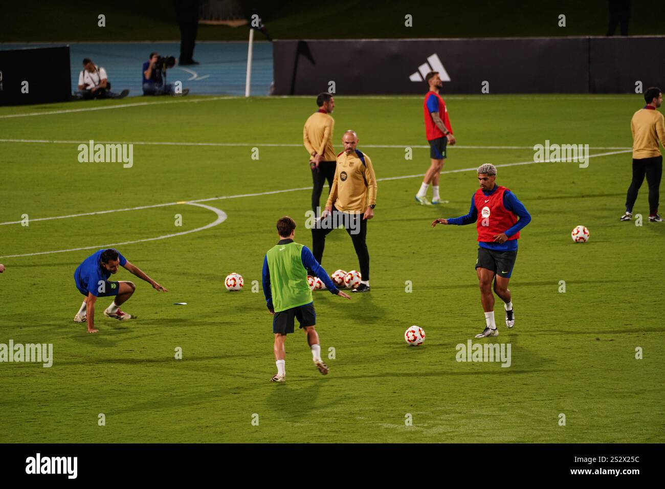 FC Barcelona players participate in the last training session before ...
