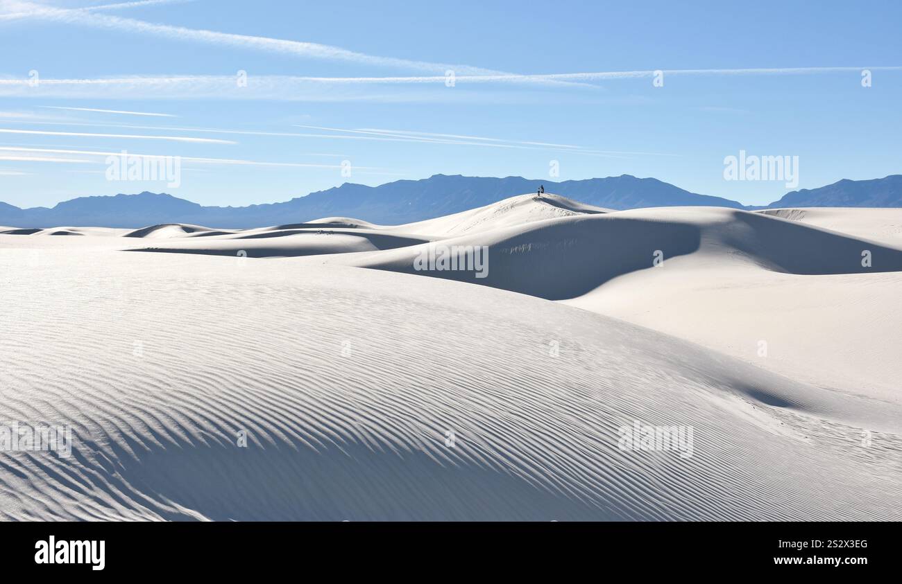 Gypsum sand dunes at White Sands National Park, New Mexico Stock Photo ...