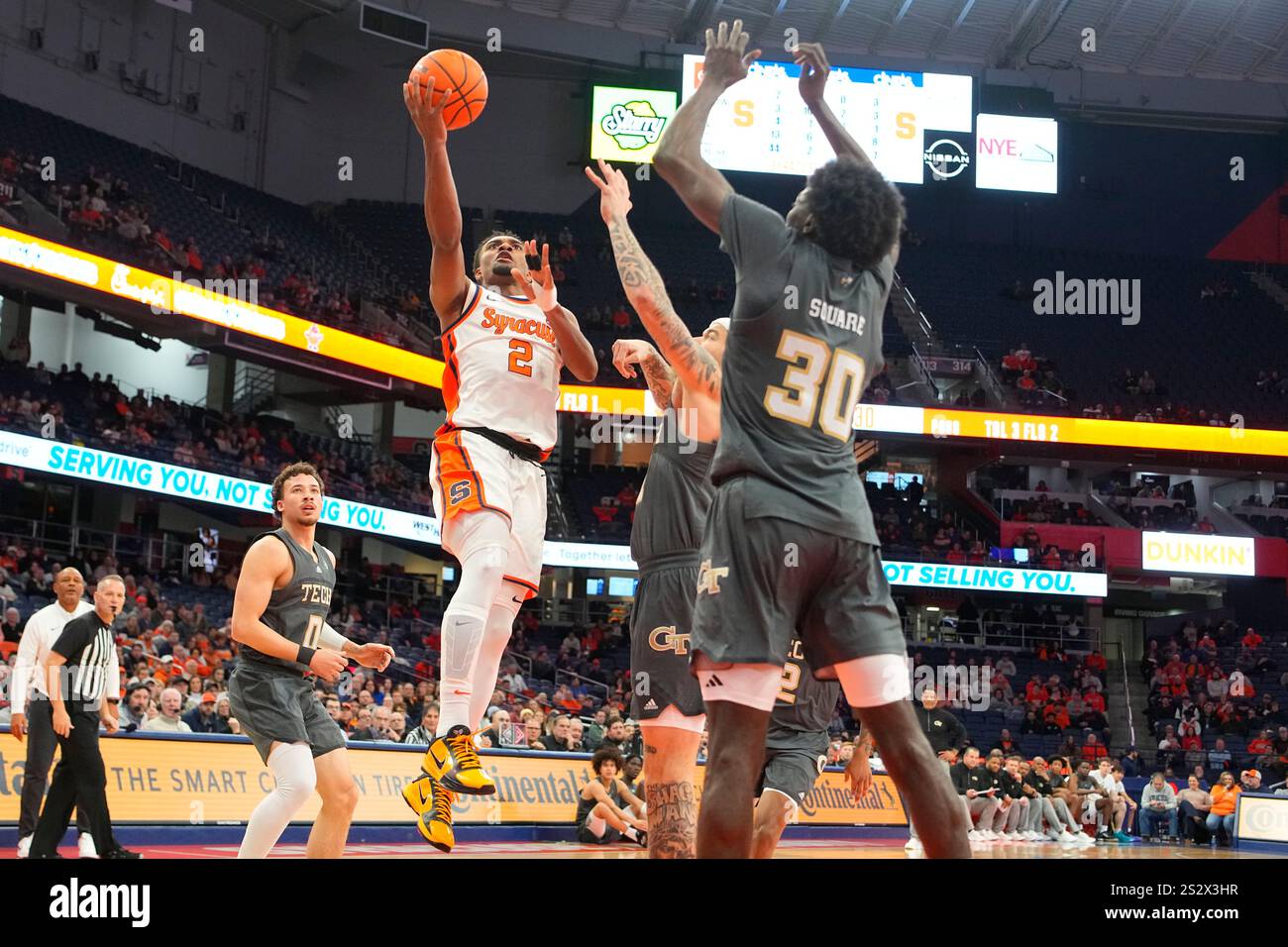 SYRACUSE, NY - JANUARY 07: Syracuse Orange Guard J.J. Starling (2 ...