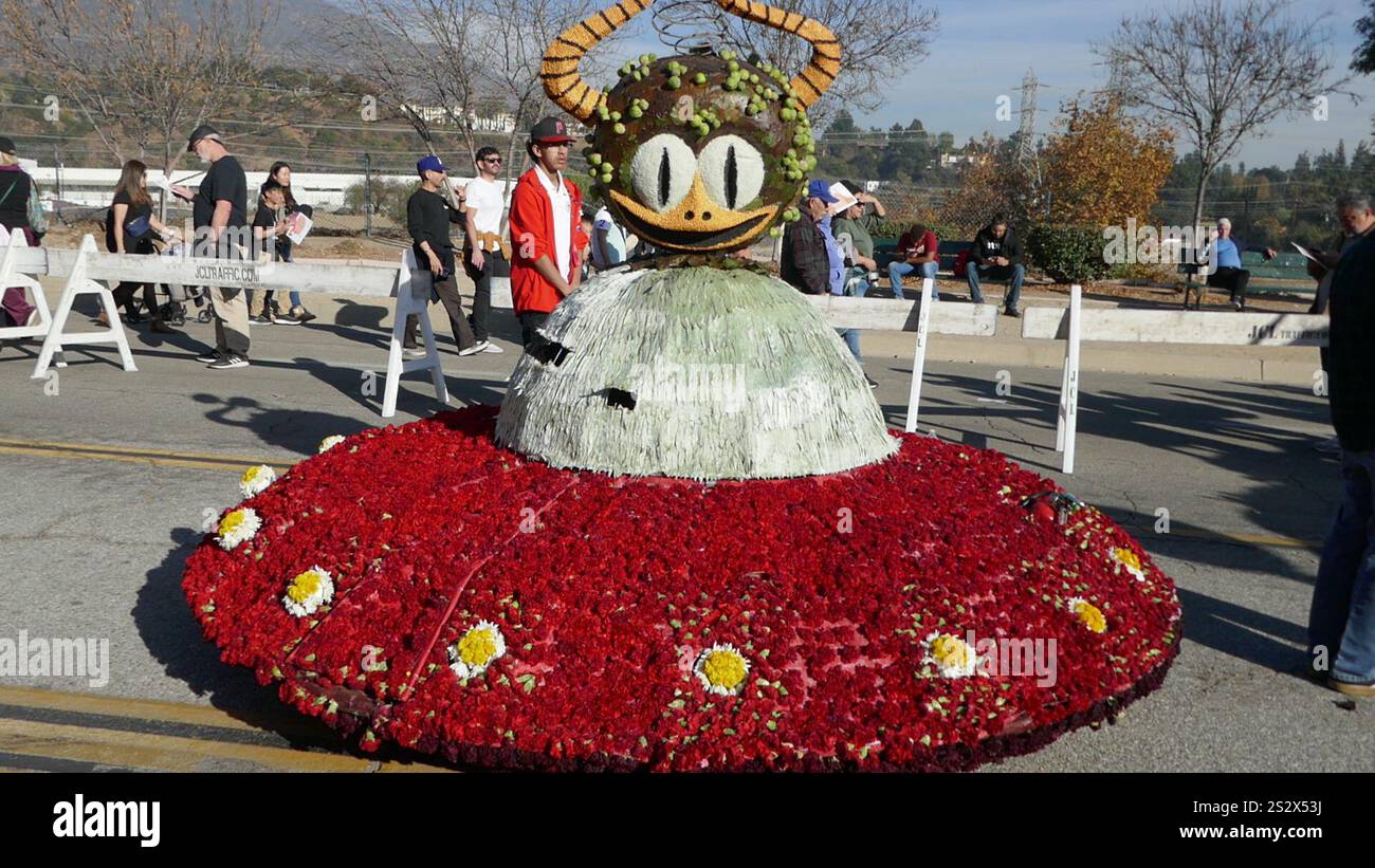 Pasadena, California, USA 3rd January 2025 at 2025 Aliens on La Canada ...