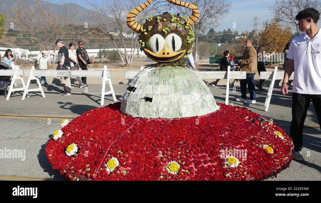 Pasadena, California, USA 3rd January 2025 at 2025 Aliens on La Canada ...