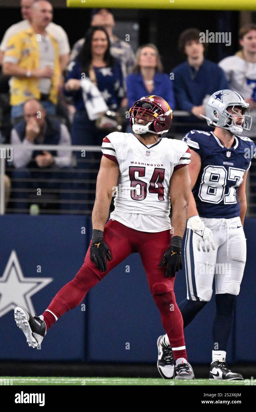 Washington Commanders linebacker Bobby Wagner (54) celebrates during an ...