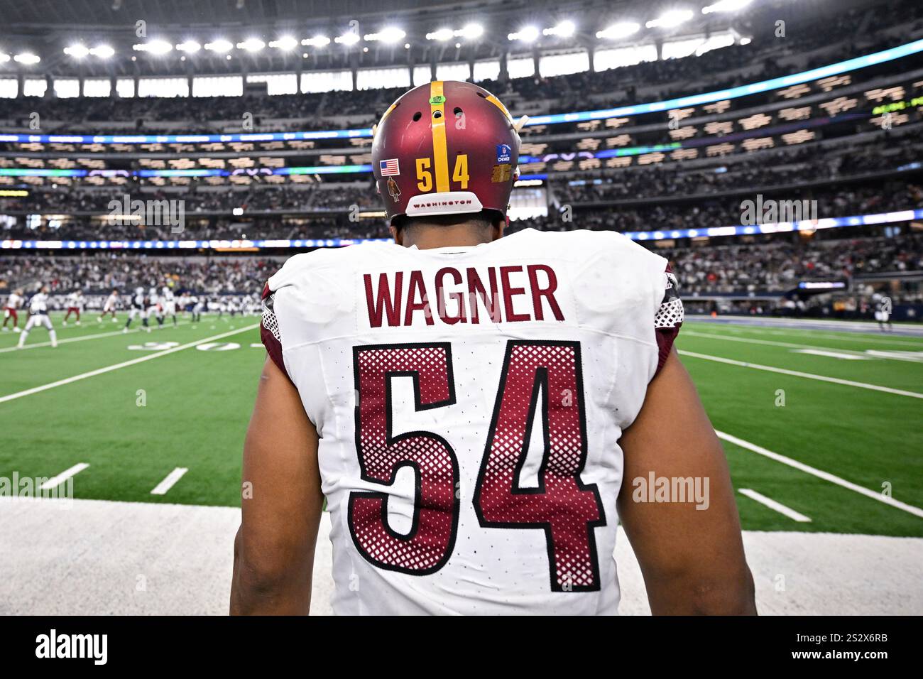 Washington Commanders linebacker Bobby Wagner (54) wears a Walter ...