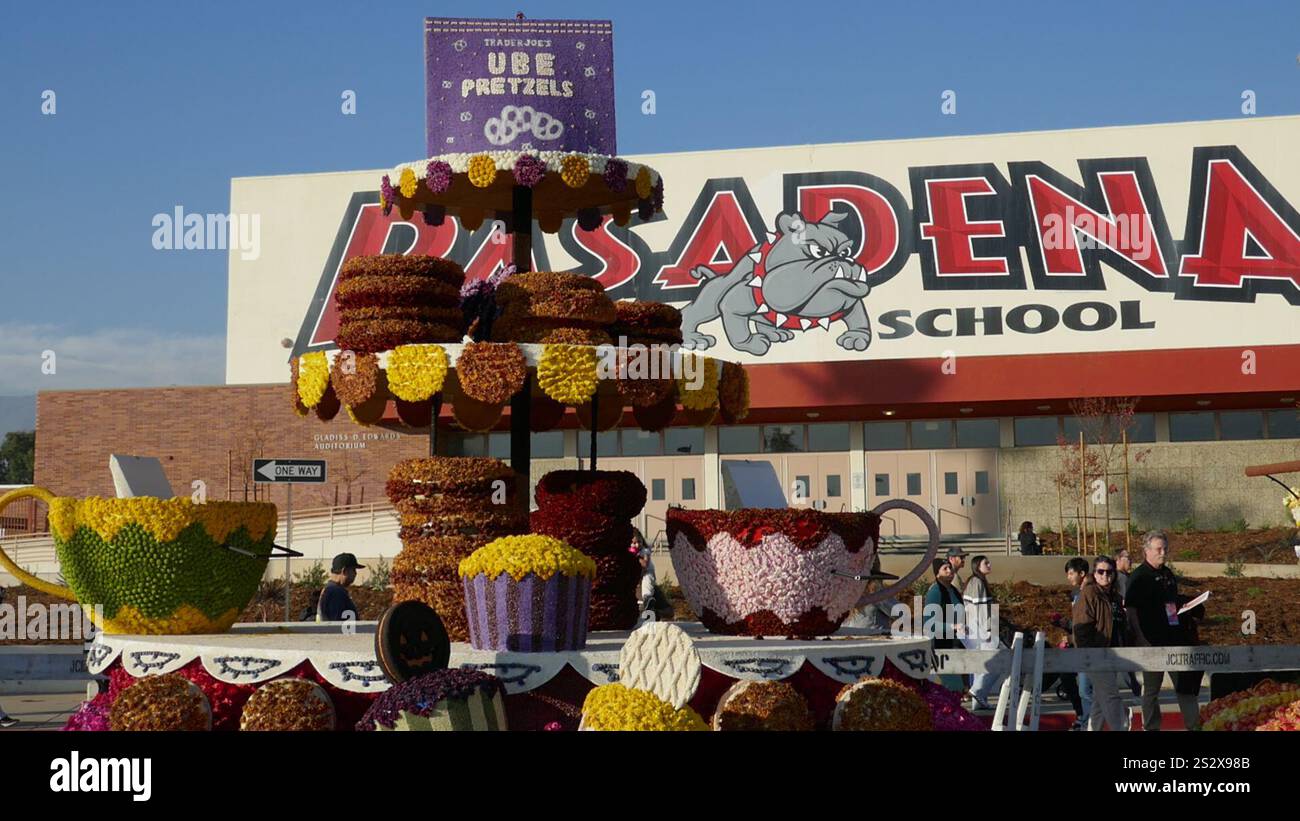 Pasadena, California, USA 3rd January 2025 at 2025 Trader Joes Float at ...