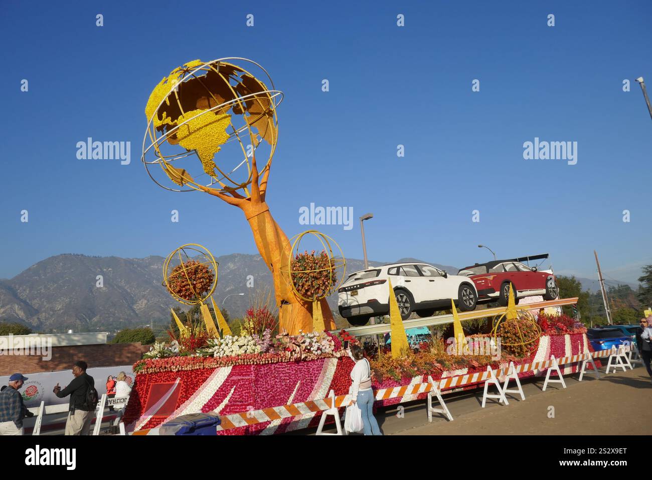 Pasadena, California, USA 3rd January 2025 at 2025 Honda Float at ...