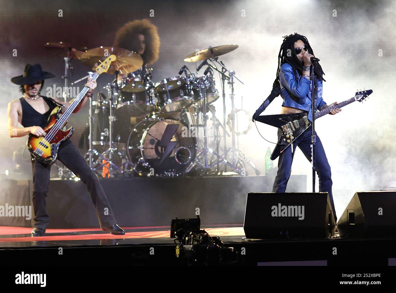 Las Vegas, NV, USA. 7th Jan, 2025. Lenny Kravitz performs after the CES ...