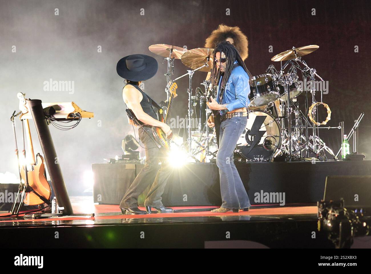 Las Vegas, NV, USA. 7th Jan, 2025. Lenny Kravitz performs after the CES ...