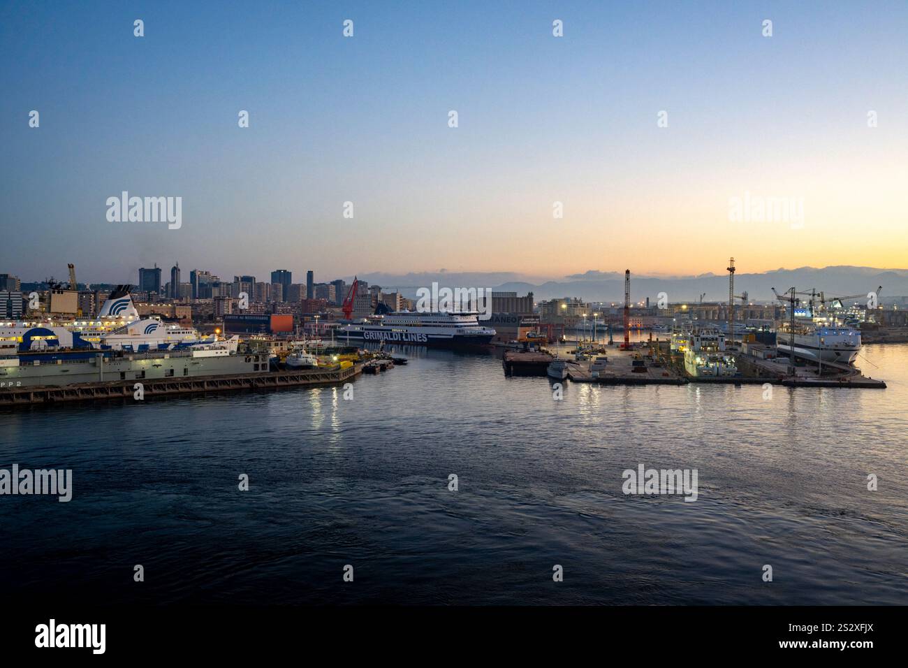 10 november 2024 hi-res stock photography and images - Alamy
