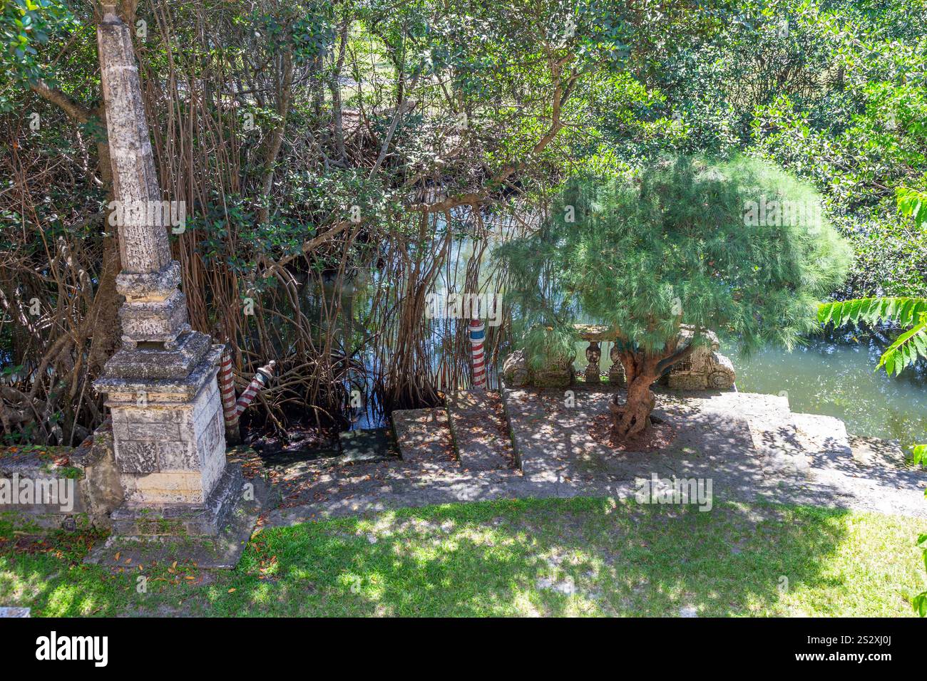 Vizcaya garden and park, Floridas grandest residence, once belongs to ...