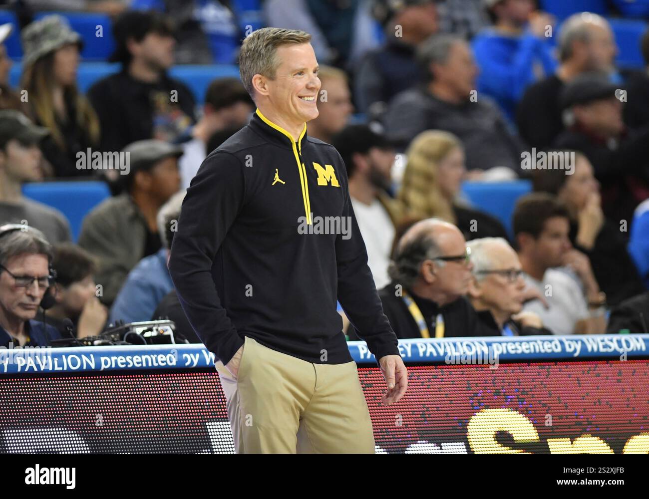 LOS ANGELES, CA - JANUARY 07: Michigan Wolverines head coach Dusty May ...