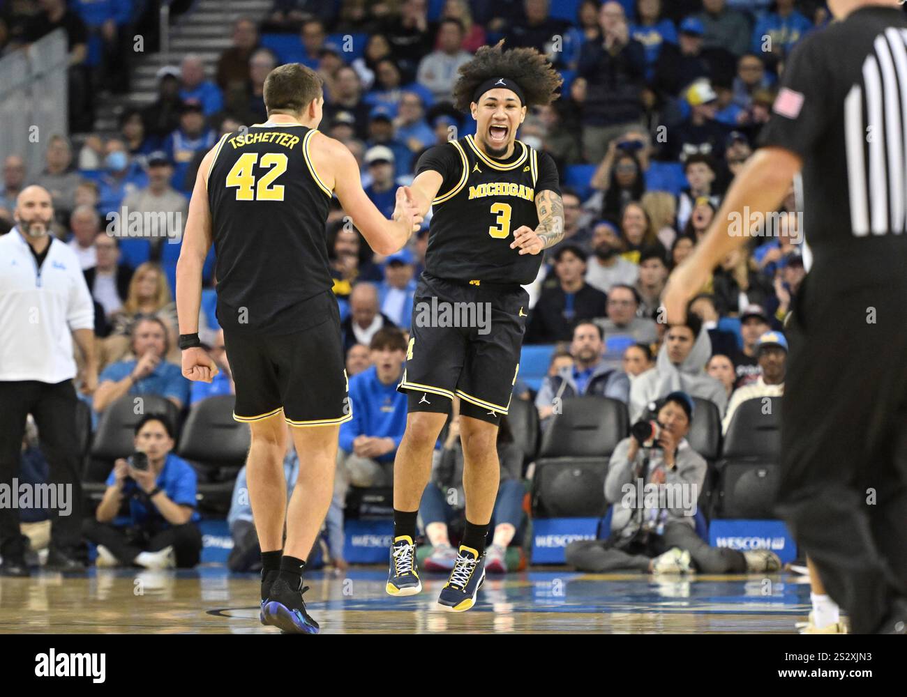 LOS ANGELES, CA - JANUARY 07: Michigan Wolverines guard Tre Donaldson ...