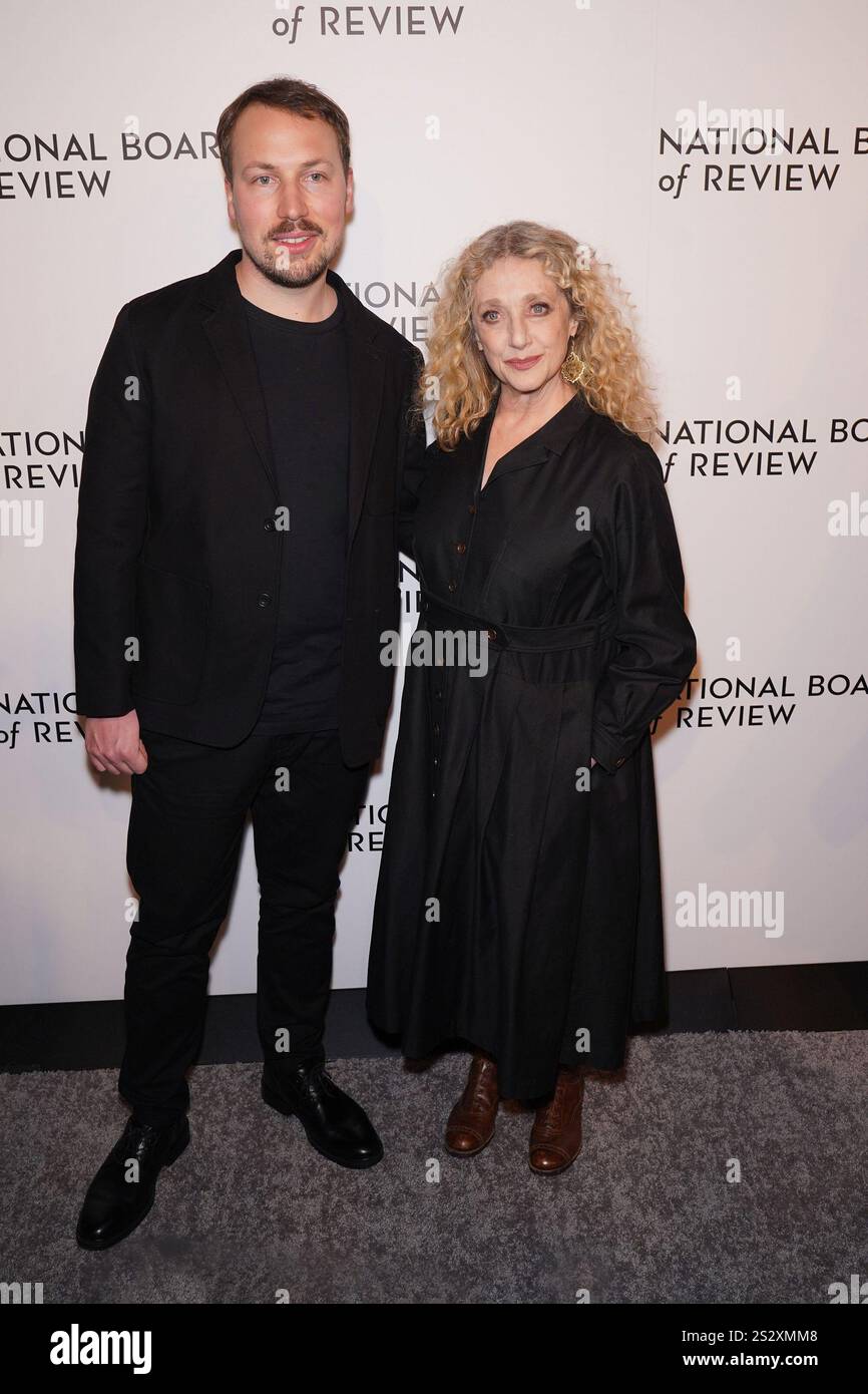 Ny. 07th Jan, 2025. Carol Kane at arrivals for The National Board of ...