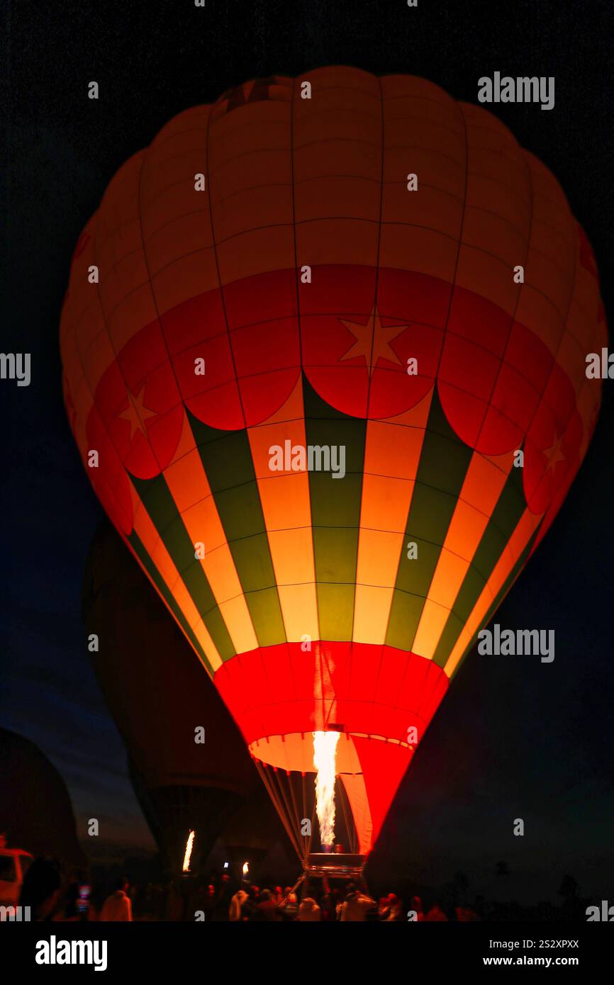 Luxor balloon safari hi-res stock photography and images - Alamy