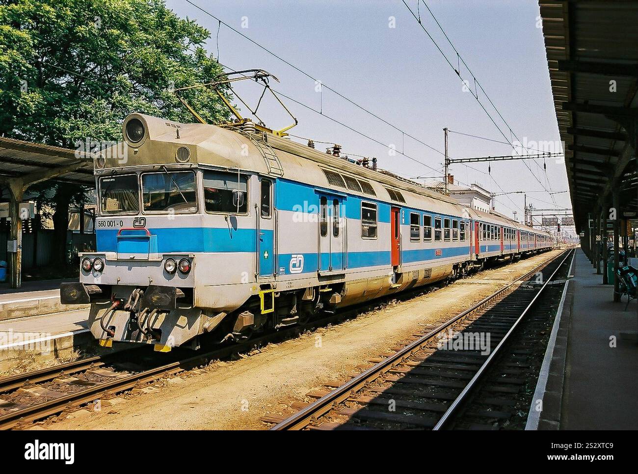 Fahrt entlang der Nordbahn train 560 001-0 operated by cd in a railway station Polen *** Fahrt ...