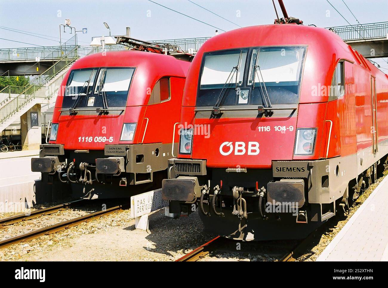 Fahrt entlang der Nordbahn locomotive taurus 1116 104-9 operated by ...