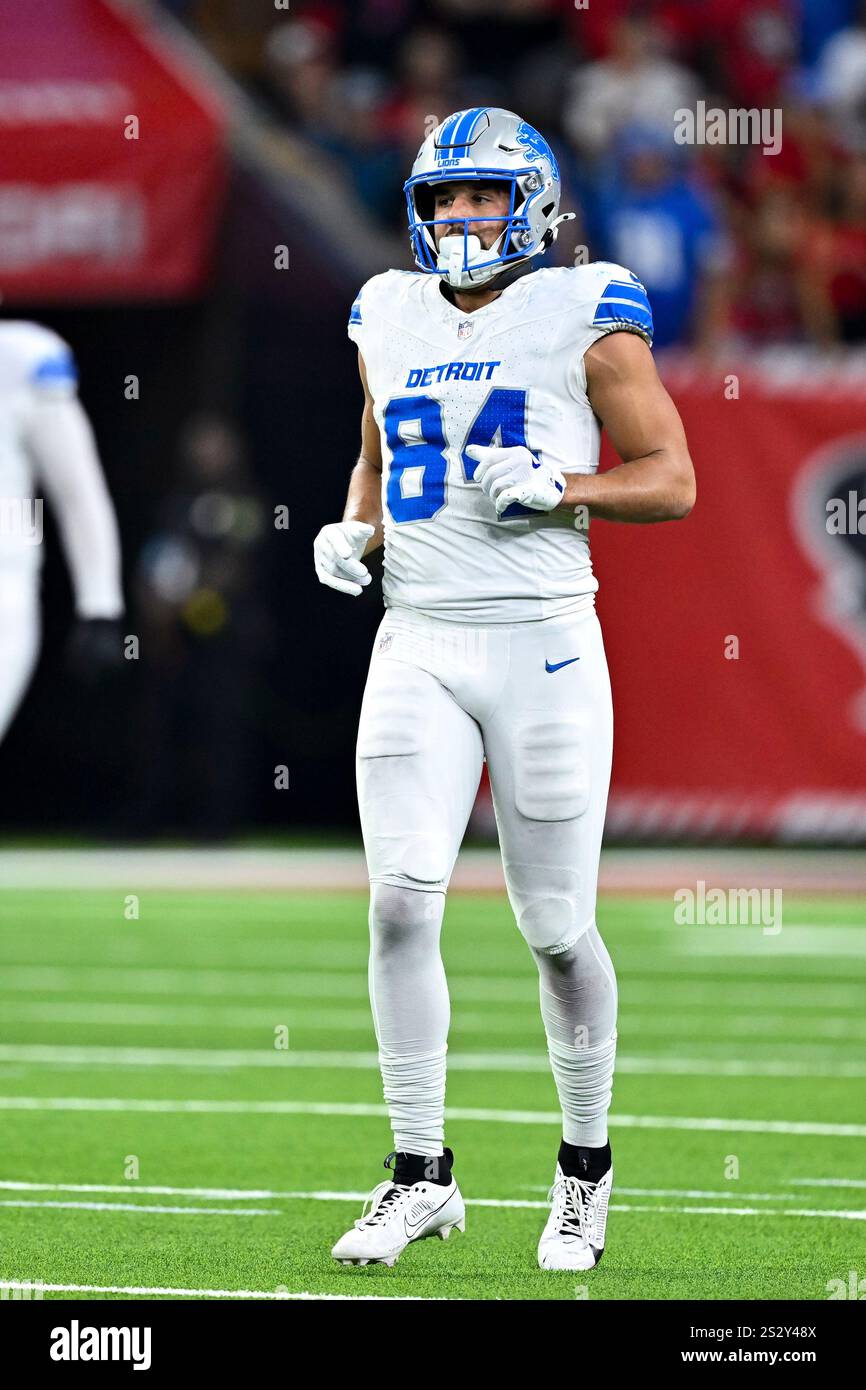 Detroit Lions tight end Shane Zylstra (84) runs a route in the second ...