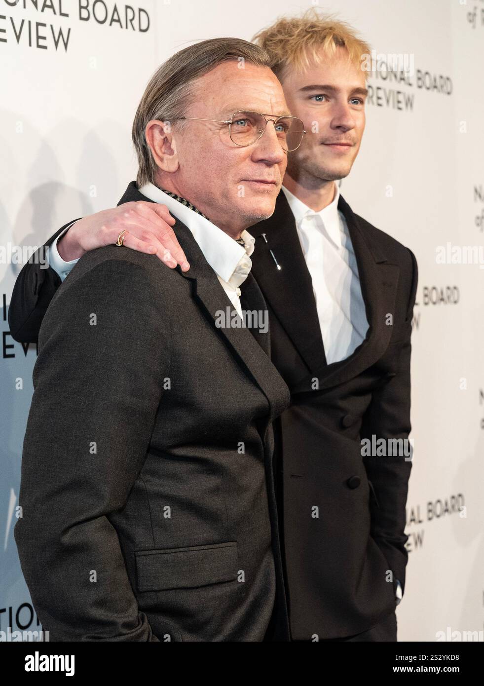 New York, USA. 07th Jan, 2025. Daniel Craig and Drew Starkey attend ...