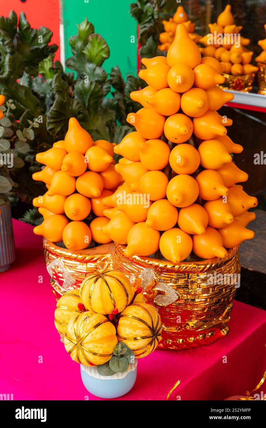 Five generations together fruit hi-res stock photography and images - Alamy