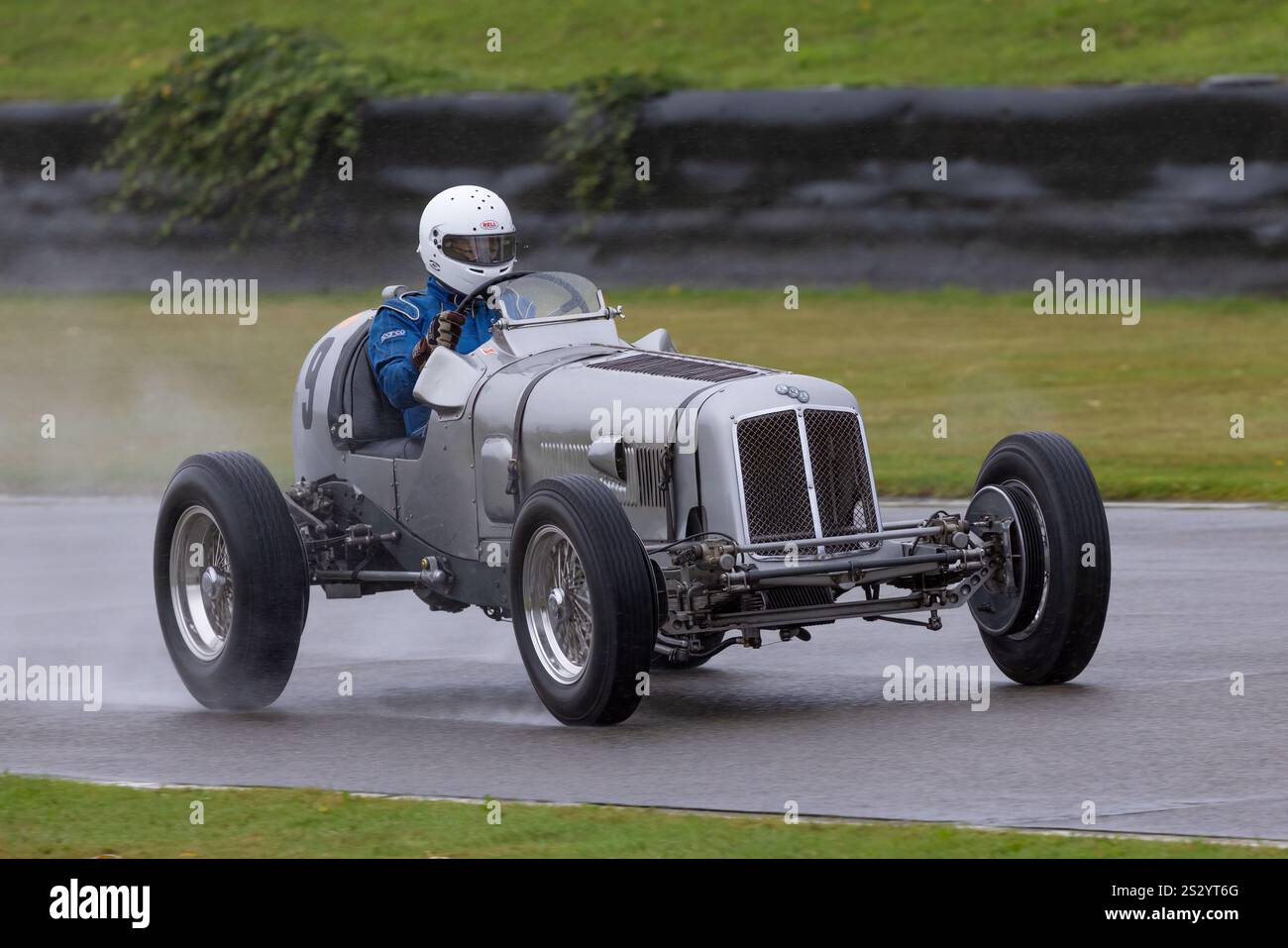 David Morris in the 1936 ERA B-Type R11B during the Goodwood Trophy ...
