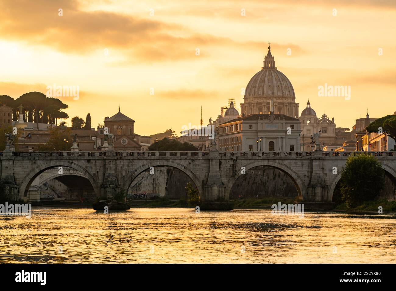 Stunning Sunset Over St. Peters Basilica in Rome, Italy Stock Photo - Alamy