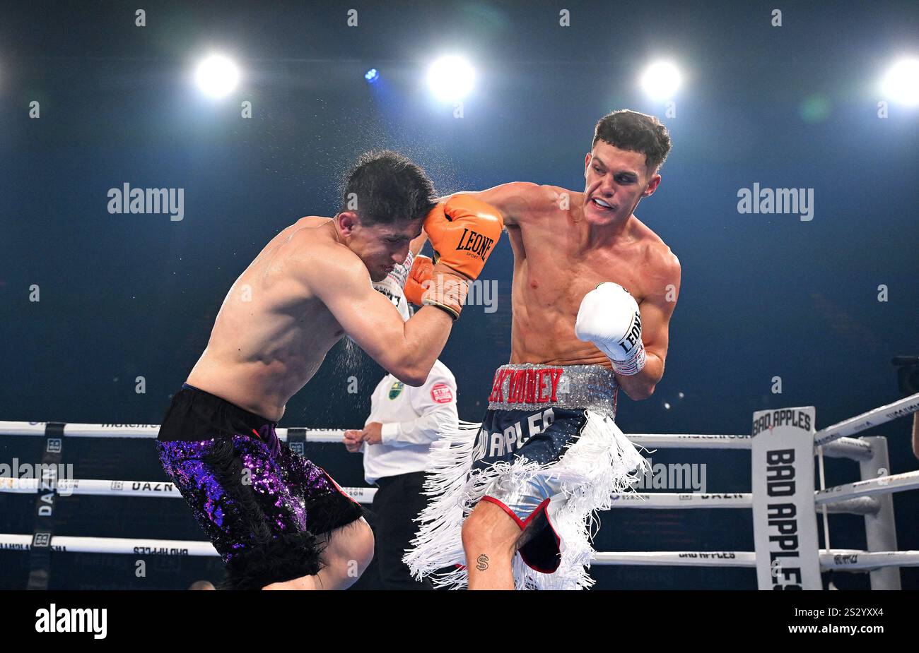 Australian Max McIntyre strikes Abdulselam Saman of Turkey during the ...