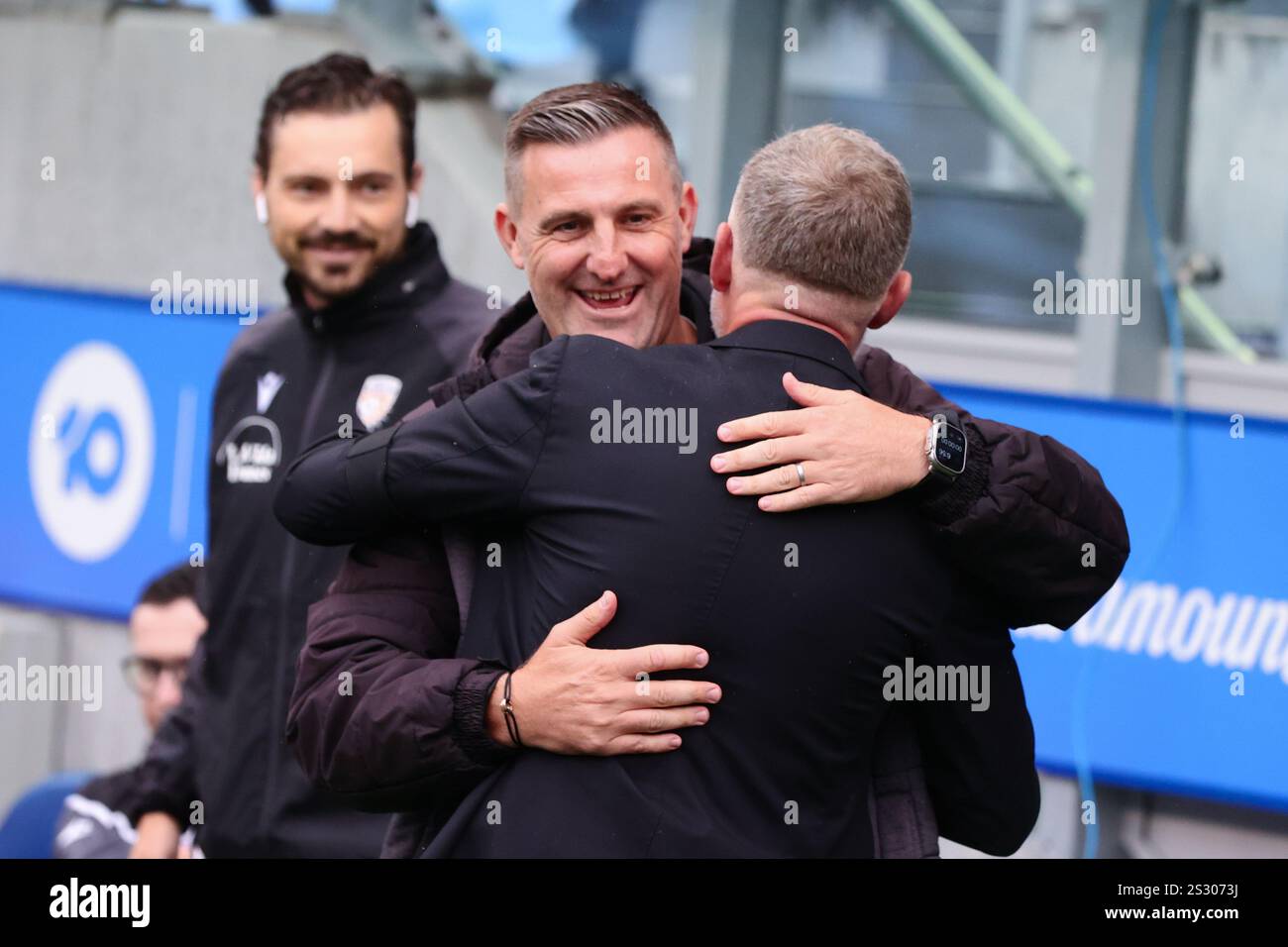 Sydney FC head coach Ufuk Talay and Perth Glory head coach David ...
