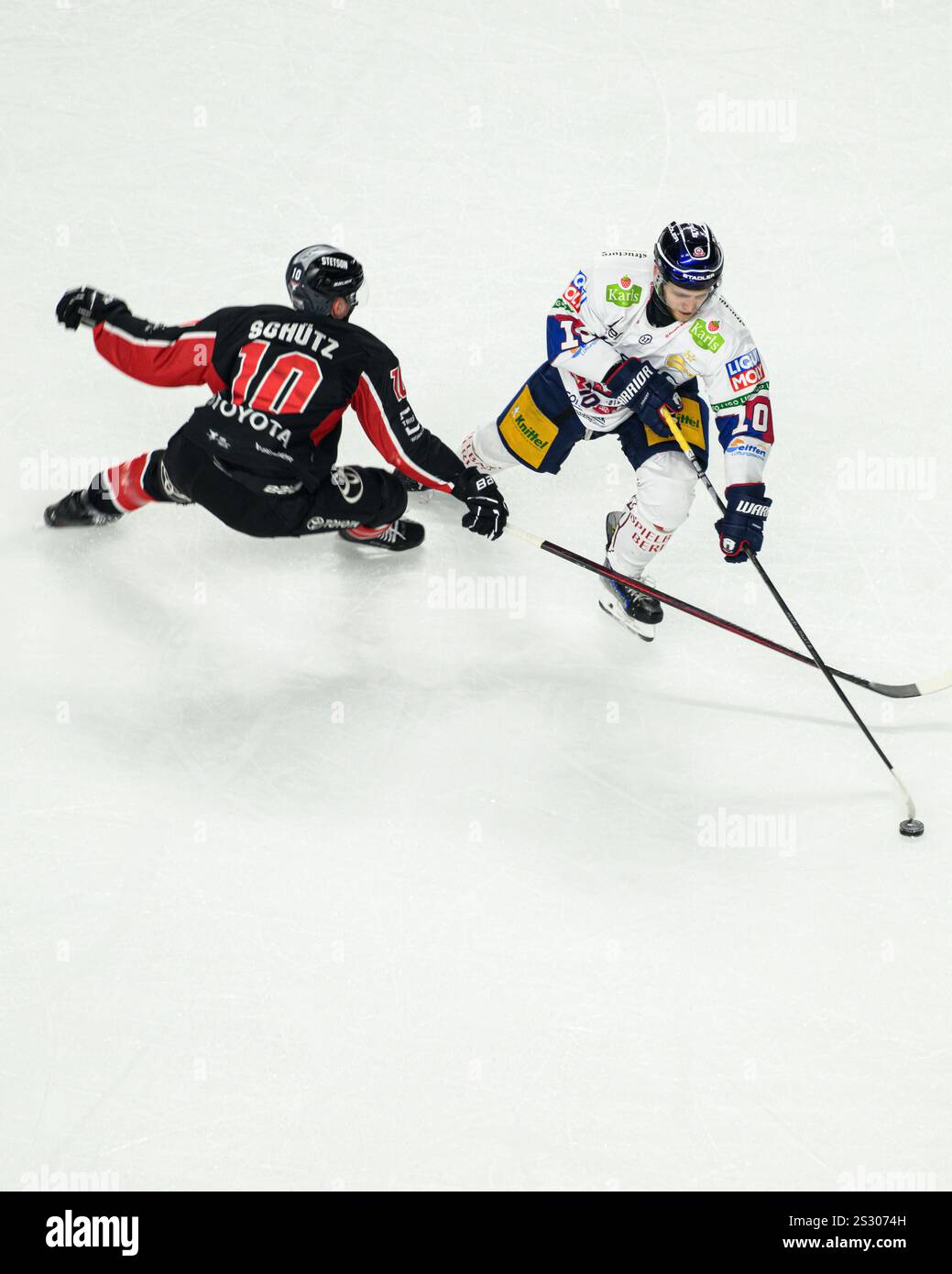COLOGNE, GERMANY - 7 JANUARY, 2025: Justin Schuetz - Ice hockey match ...