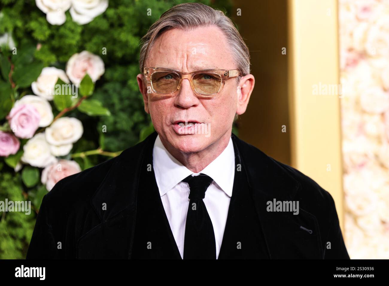 BEVERLY HILLS, LOS ANGELES, CALIFORNIA, USA - JANUARY 05: Daniel Craig ...