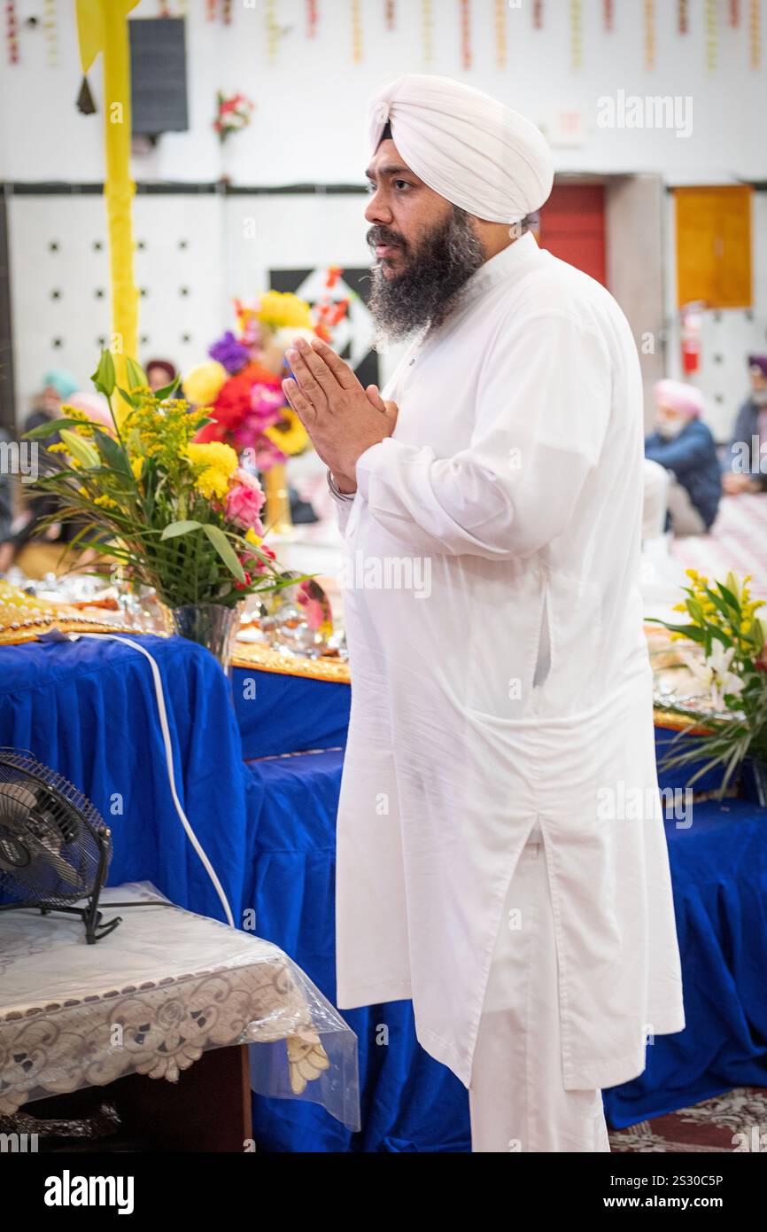 Gurdwara baba makhan shah lobana sikh center hi-res stock photography ...