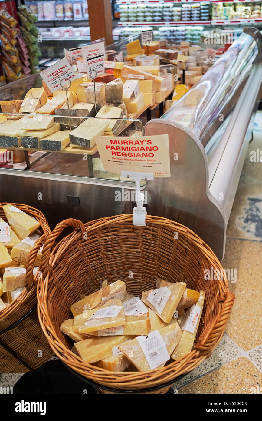 Murray's Cheese section of the the Grand Central Market, commuter ...