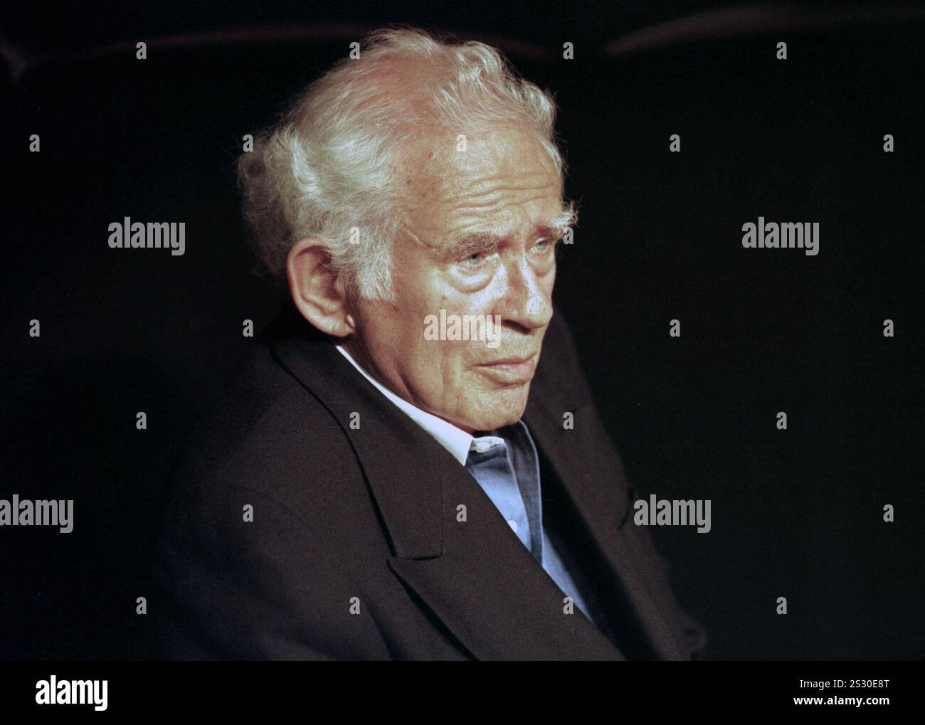 Norman Mailer, pictured at the Edinburgh International Book Festival ...