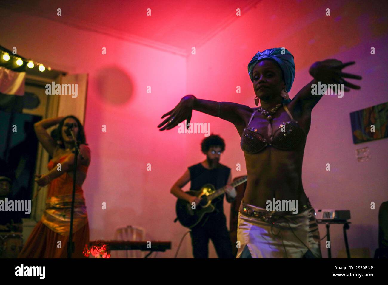 Dária Lorena, a Brazilian visual artist, dancer and choreographer ...