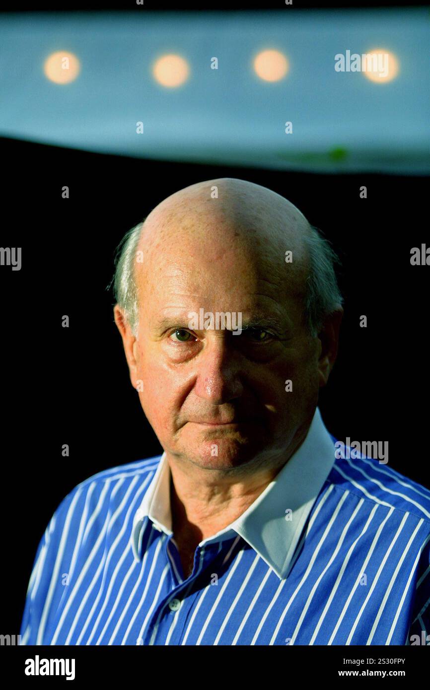 Gerry Anderson, inventor of animated puppets Captain Scarlett and ...