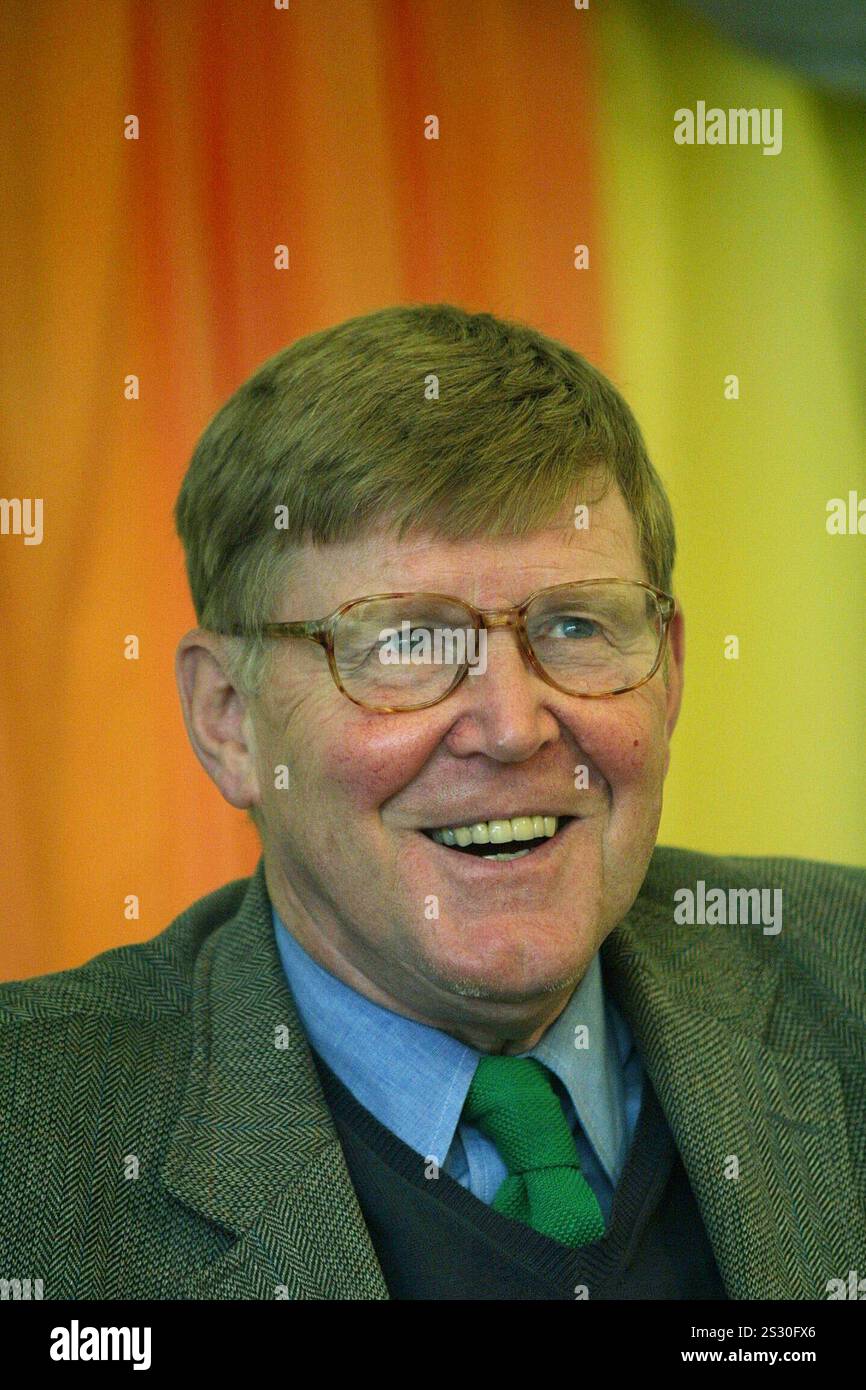 Veteran British author, playwright and humourist Allan Bennett ...