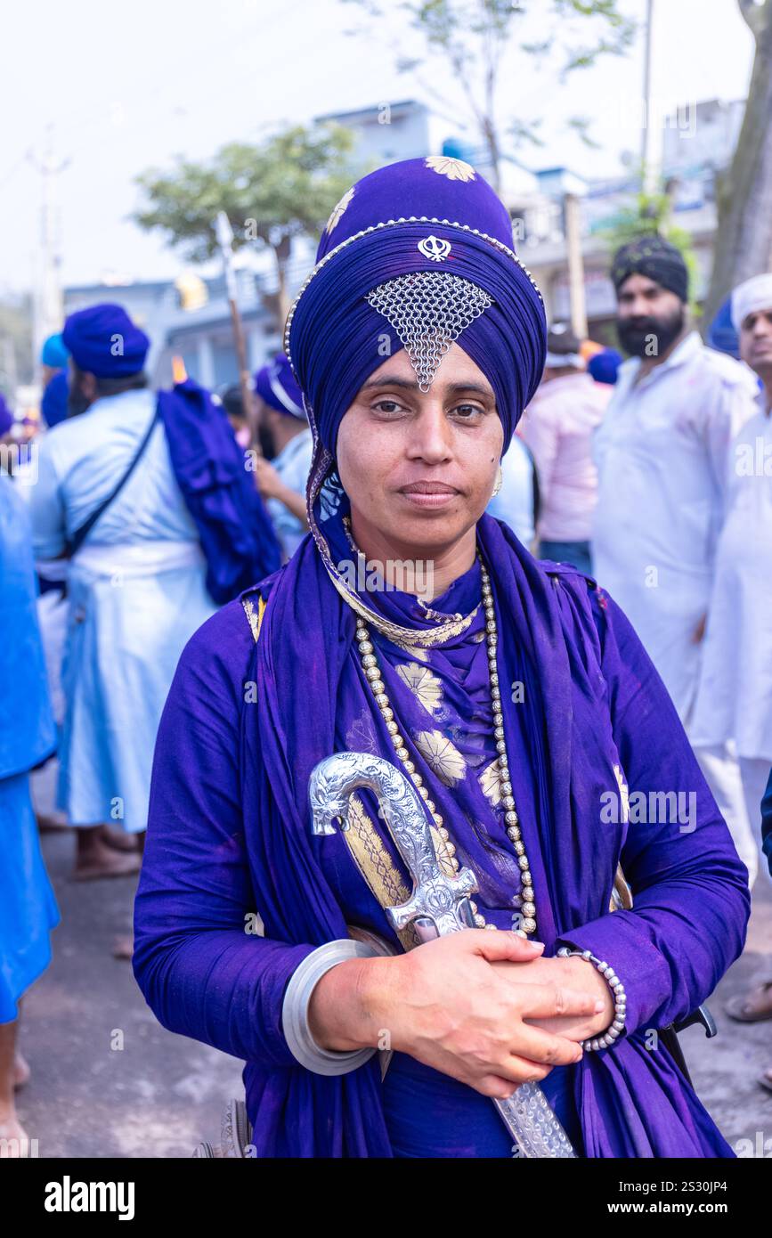 Group of sikh people (Nihang Sardar) during the celebration of Hola ...