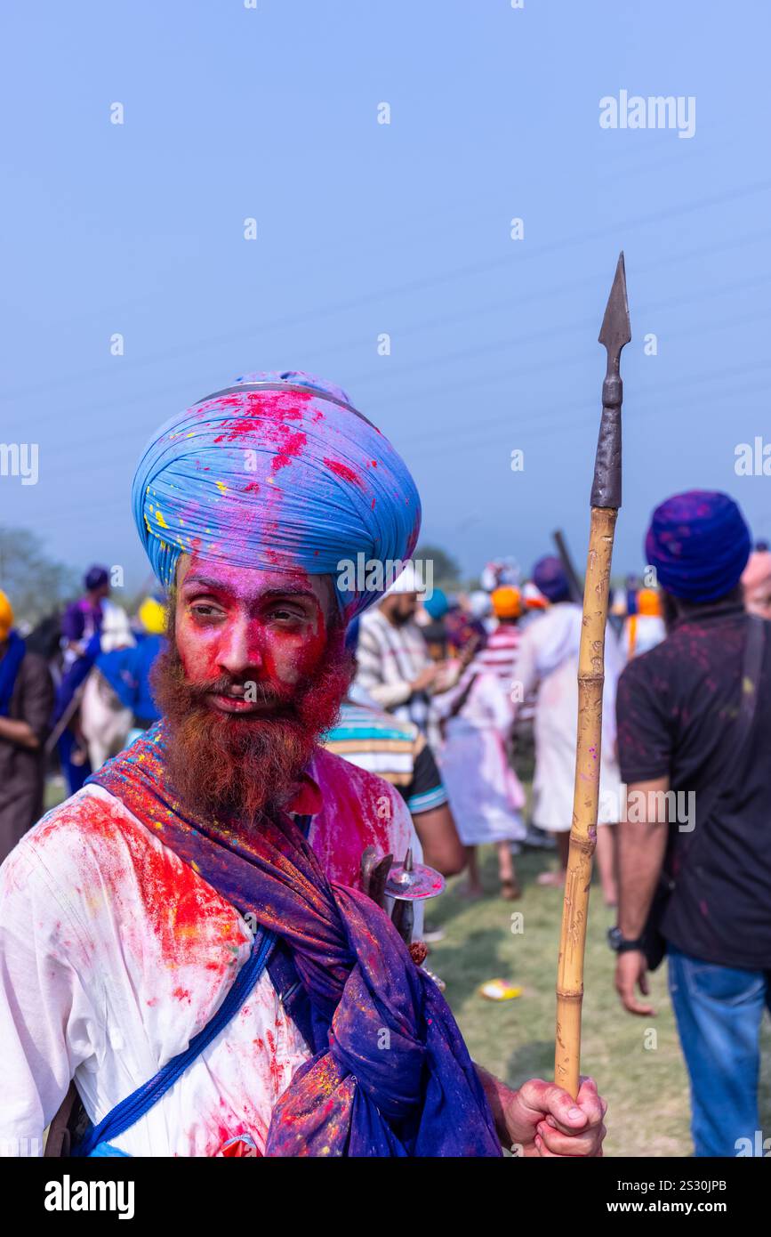 Group of sikh people (Nihang Sardar) during the celebration of Hola ...